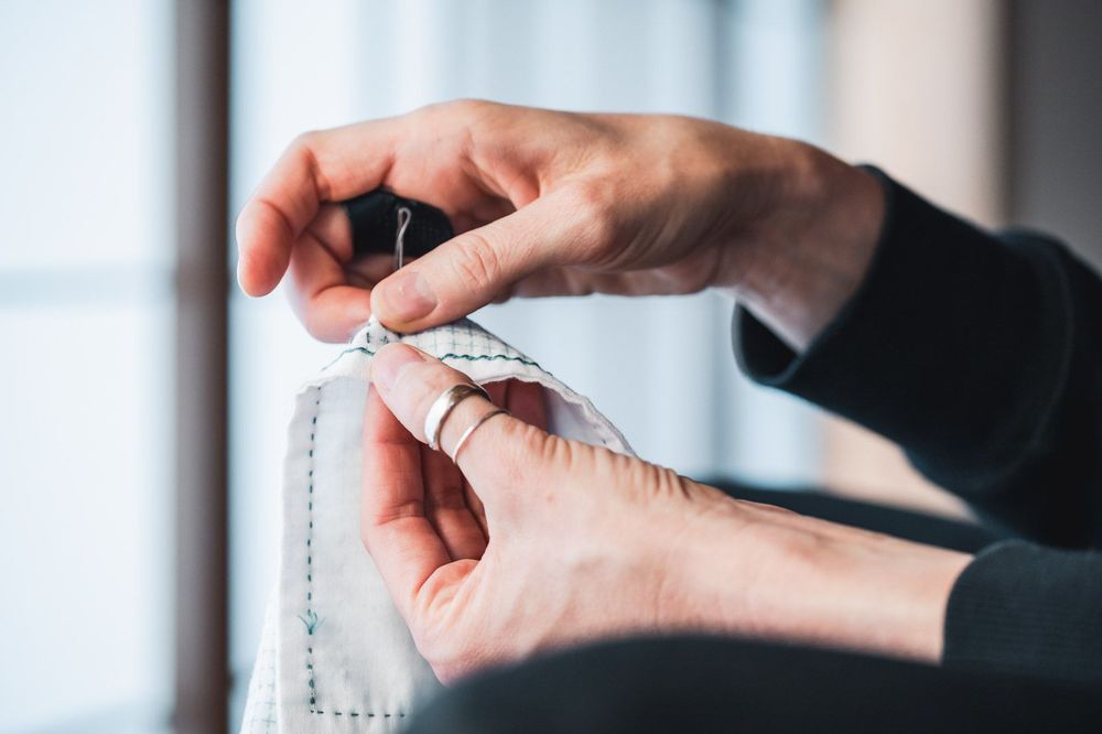 How to use a sashiko thimble