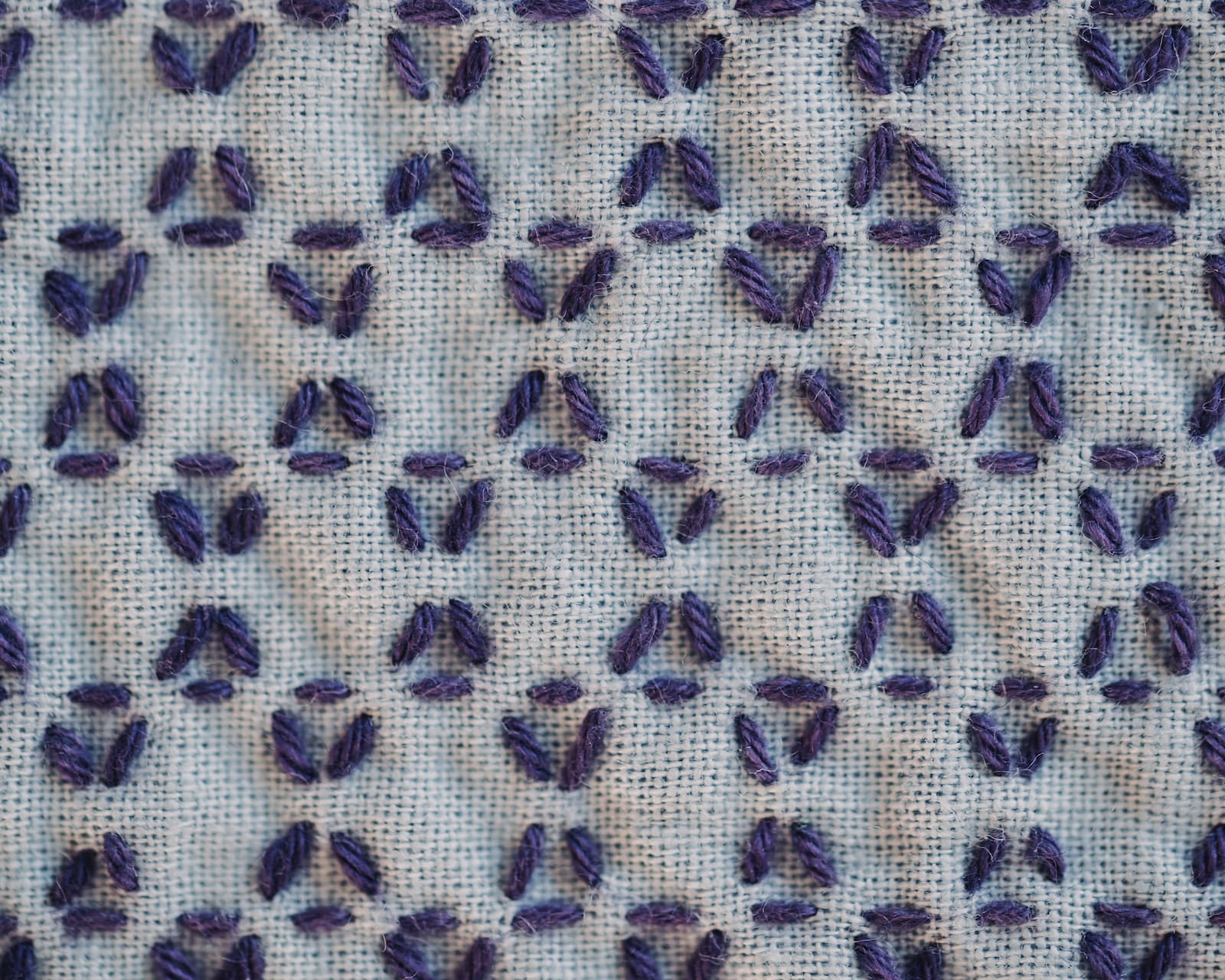 Stitches on the Run｜The Magic of Sashiko